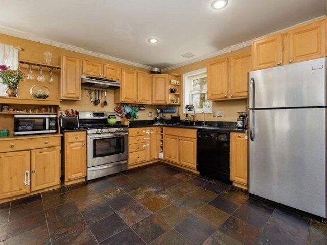 house with 3 bedroom, Hartford VT DS103074487