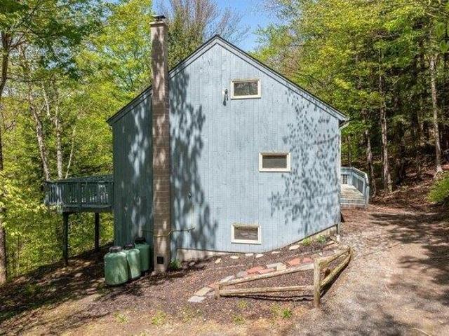 house with 3 bedroom, Hartford VT DS104192876