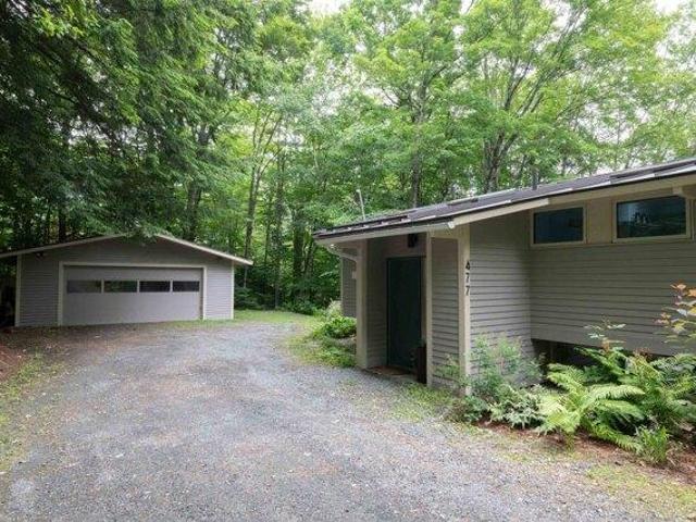 house with 3 bedroom, Hartford VT DS104298420