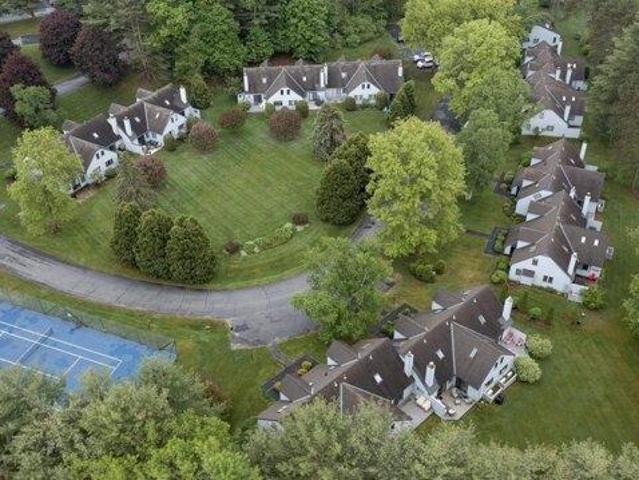 house with 3 bedroom, Hartford VT ES102826120