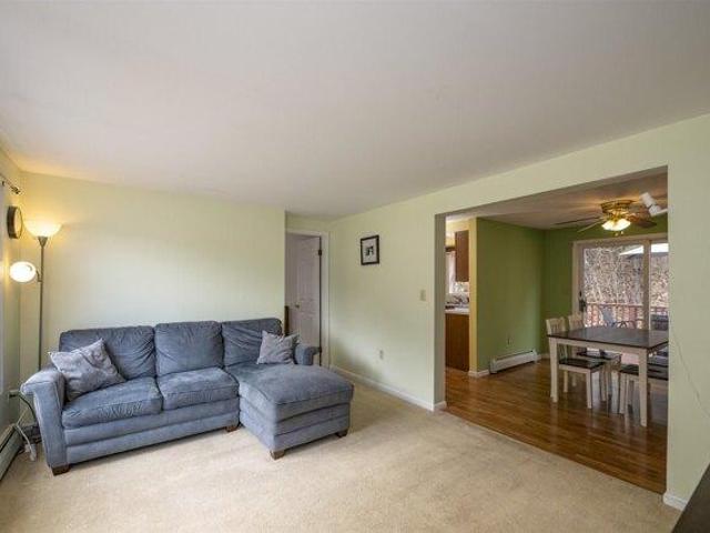 house with 3 bedroom, Hartford VT ES103074853