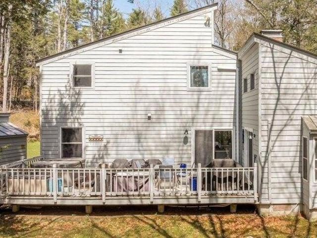 house with 3 bedroom, Hartford VT ES104297716
