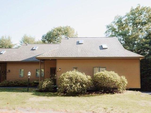 house with 3 bedroom, Hartford VT ES104376253