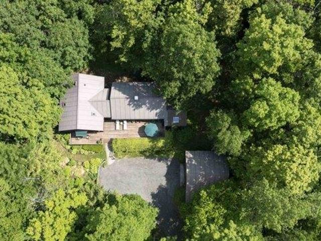 house with 3 bedroom, Hartford VT ES104377143