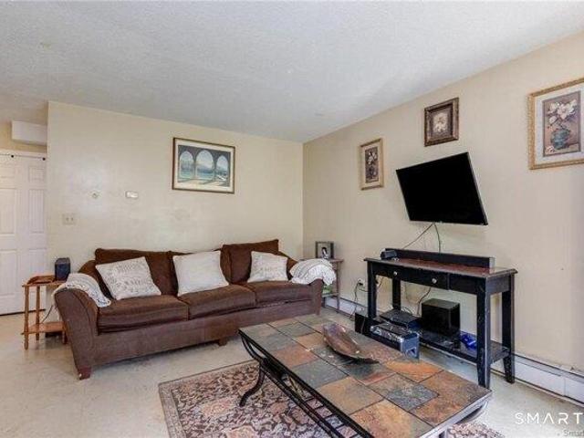 house with 3 bedroom, Hartford CT ES103968854