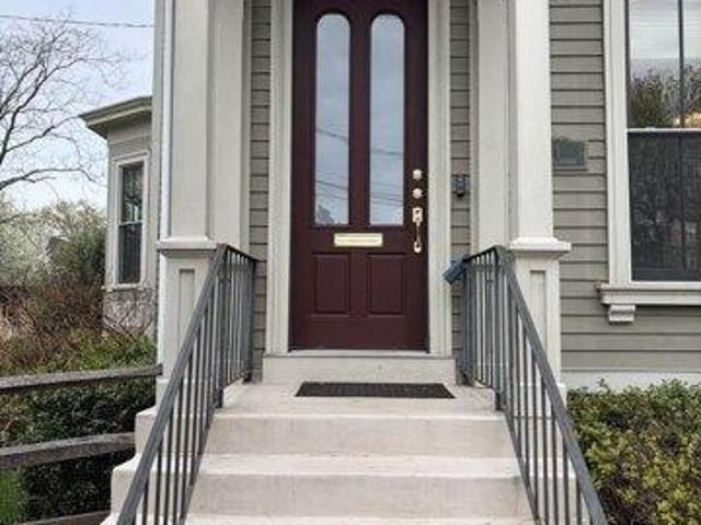 house with 3 bedroom, Hartford CT ES104237302