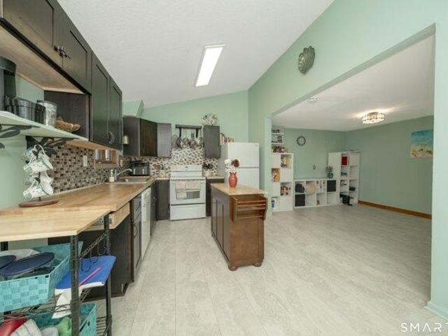 house with 3 bedroom, Hartford CT ES104853377