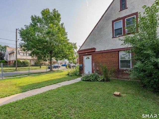 house with 3 bedroom, Hartford CT ES105117575