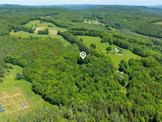 house with 3 bedroom, Hartland VT ES104328707