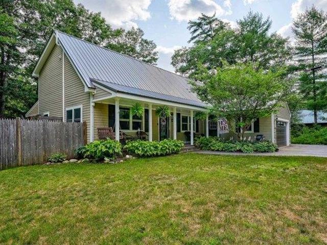house with 3 bedroom, Harts Location NH ES105142596