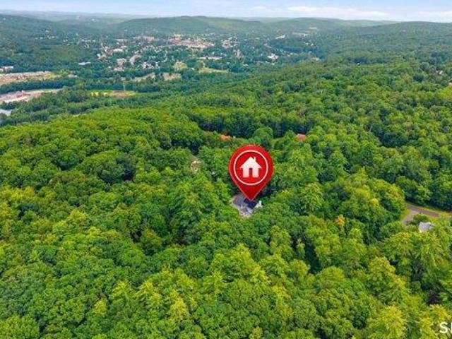 house with 3 bedroom, Harwinton CT ES104479521