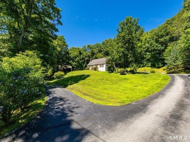 house with 3 bedroom, Harwinton CT ES105123558