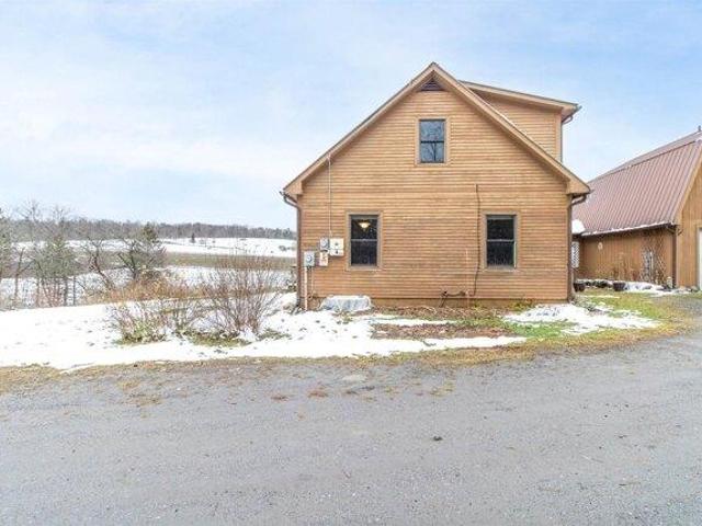 house with 3 bedroom, Hardwick VT ES104111914