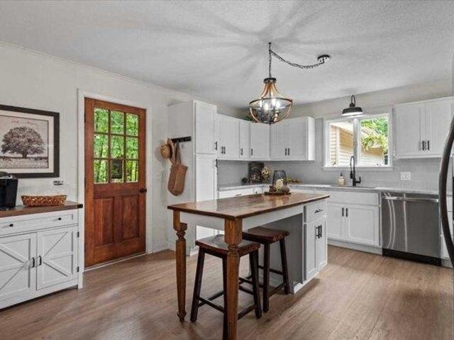 house with 3 bedroom, Hardwick MA DS103443543
