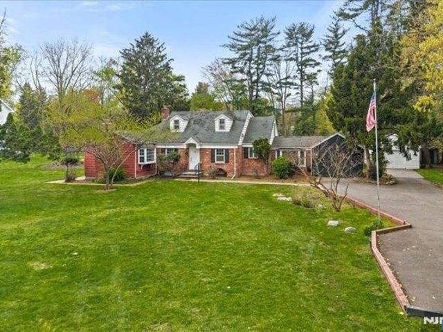 house with 3 bedroom, Harrington Park NJ DS102213290