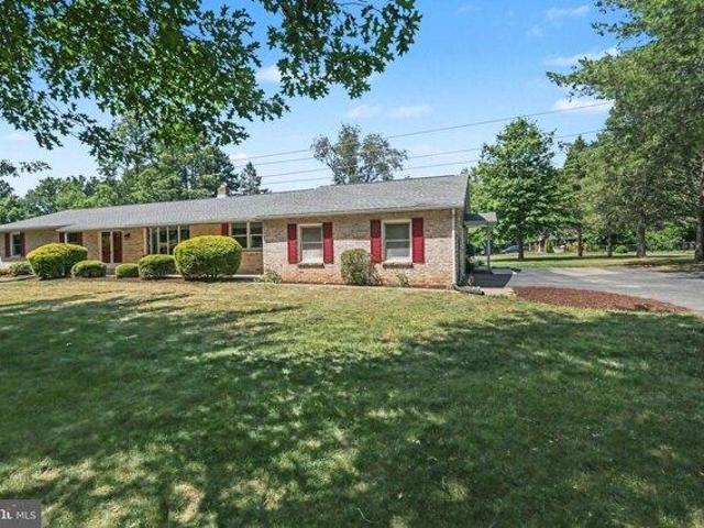house with 3 bedroom, Harrisburg PA ES104904104