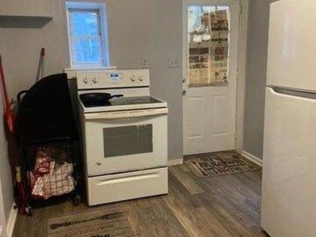house with 3 bedroom, Harrisburg PA ES104904544
