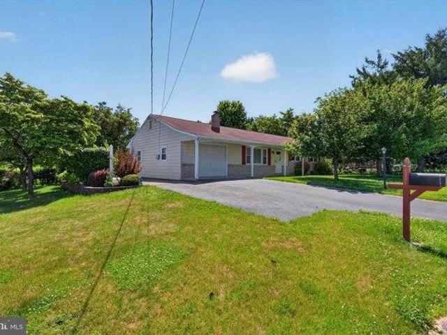 house with 3 bedroom, Harrisburg PA ES103601219
