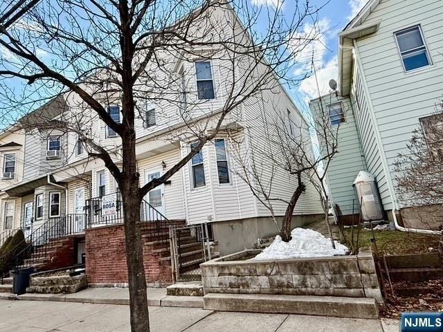house with 3 bedroom, Harrison NJ DS101656407