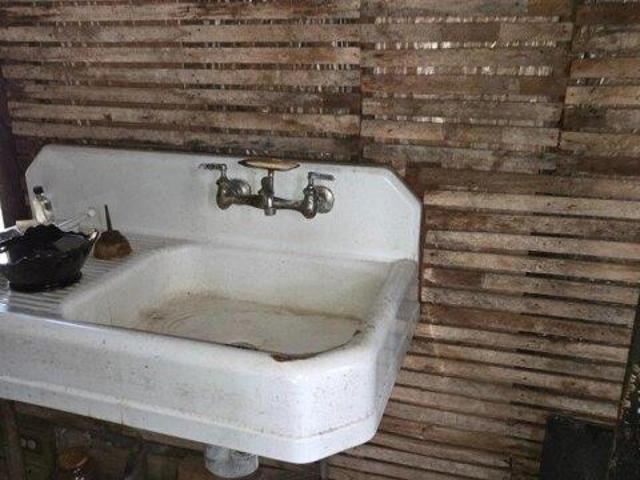 house with 3 bedroom, Hasbrouck Heights NJ DLS102214808