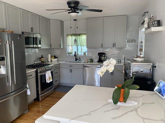 house with 3 bedroom, Haverhill MA DLS102709292