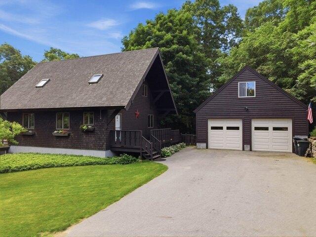 house with 3 bedroom, Haverhill MA DS104116090