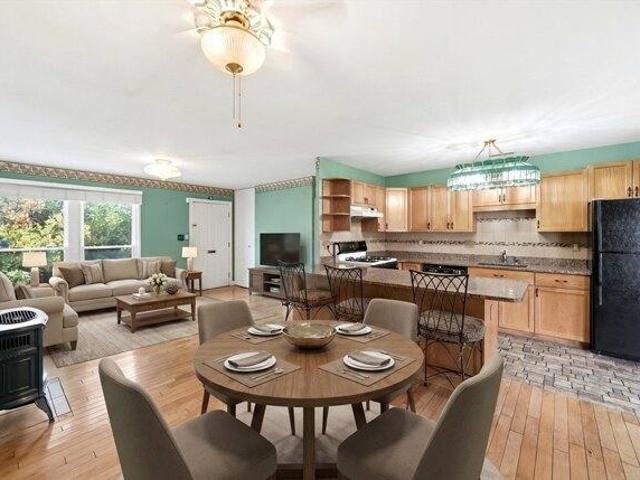 house with 3 bedroom, Haverhill MA ES103493644