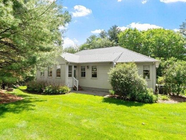 house with 3 bedroom, Haverhill MA ES103247795