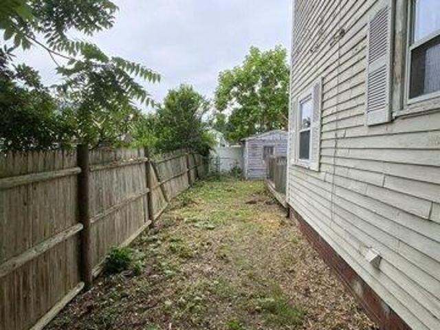 house with 3 bedroom, Haverhill MA ES104787881