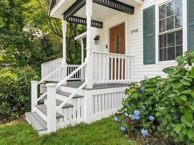 house with 3 bedroom, Haverhill MA ES104811164