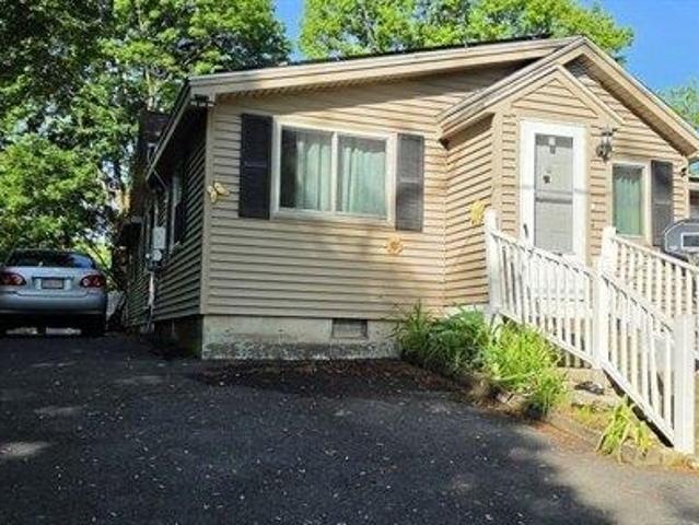 house with 3 bedroom, Haverhill MA ES104042246