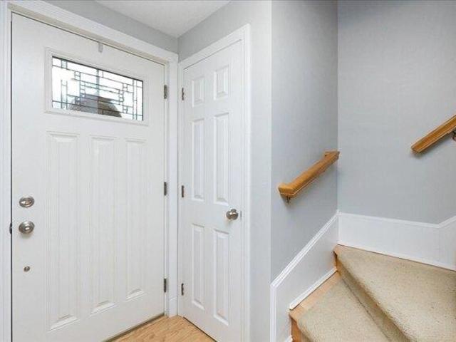 house with 3 bedroom, Haverhill MA ES104299192