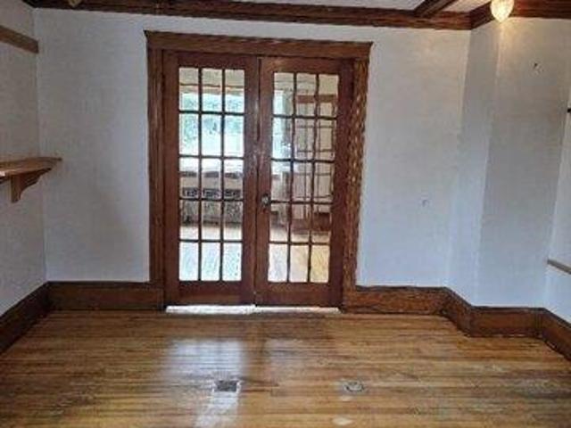 house with 3 bedroom, Haverhill MA ES105059814