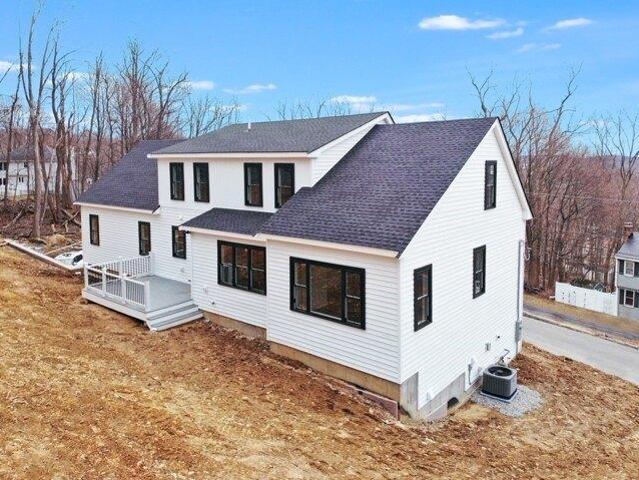 house with 3 bedroom, Haverhill MA ES105109665