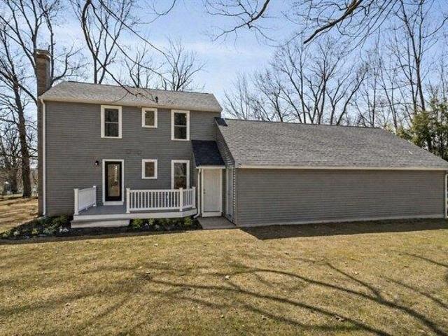 house with 3 bedroom, Haverhill MA ES105159426