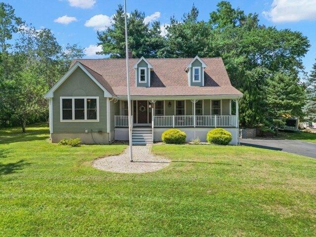 house with 3 bedroom, Haverhill MA ES105160559