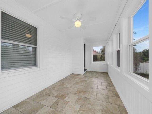 house with 3 bedroom, Haverhill MA ES105256097