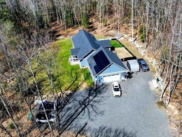 house with 3 bedroom, Haverhill NH ES104789368