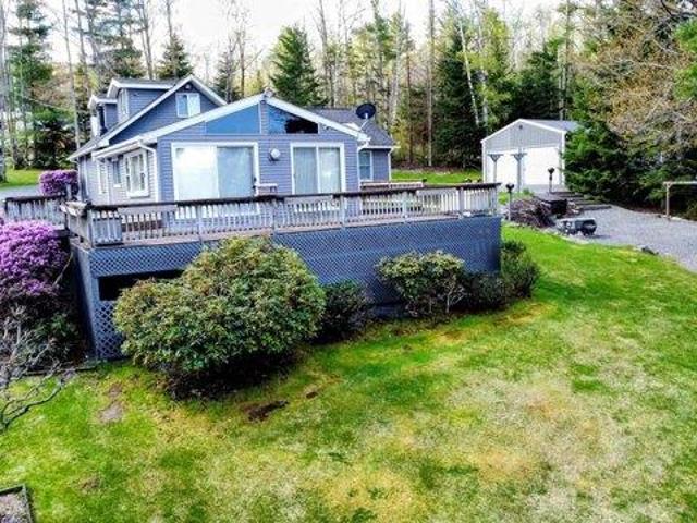 house with 3 bedroom, Haverhill NH ES105092666