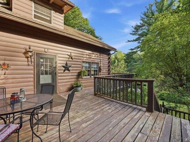 house with 3 bedroom, Haverhill NH ES105139826