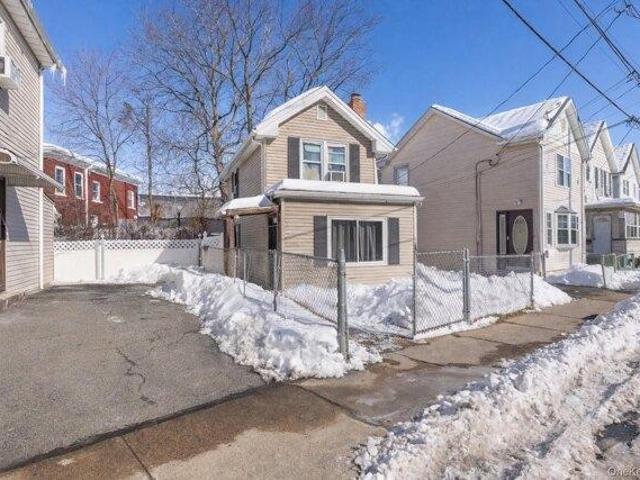 house with 3 bedroom, Haverstraw NY DLS101749307