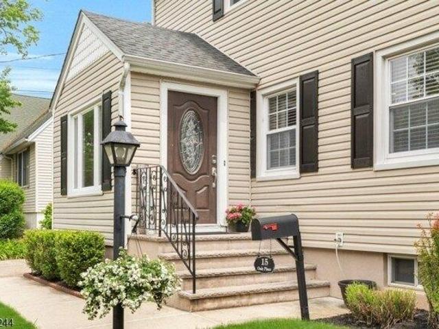 house with 3 bedroom, Hawthorne NJ DLS102530437