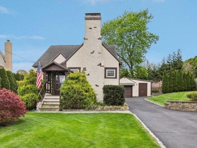 house with 3 bedroom, Hawthorne NY DS101780679