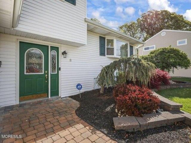 house with 3 bedroom, Hazlet NJ DLS102475503