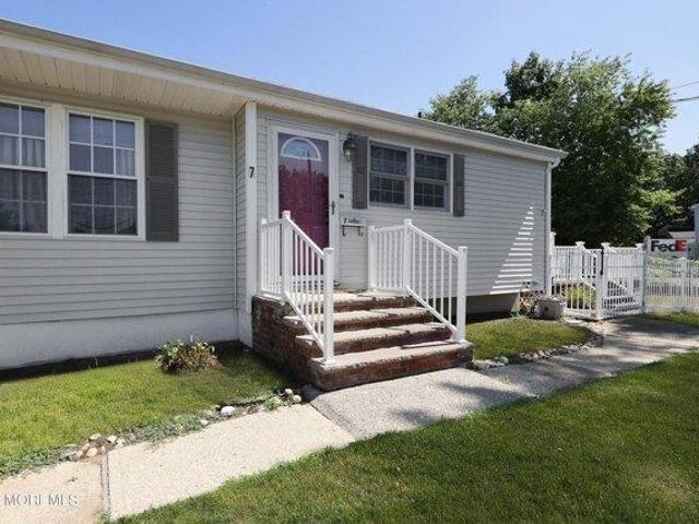 house with 3 bedroom, Hazlet NJ DS104410941