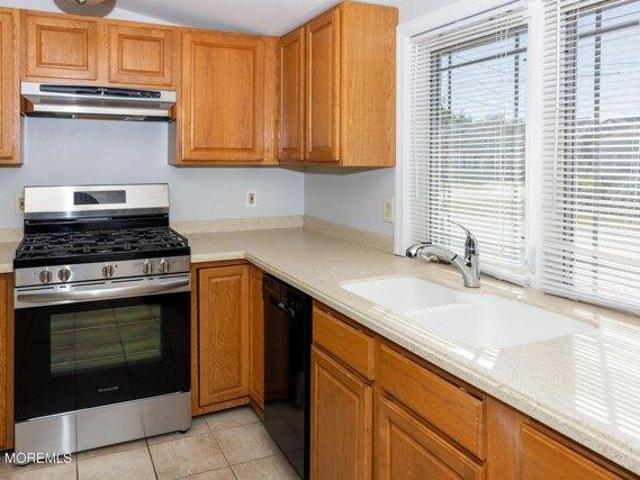 house with 3 bedroom, Hazlet NJ ES105158571
