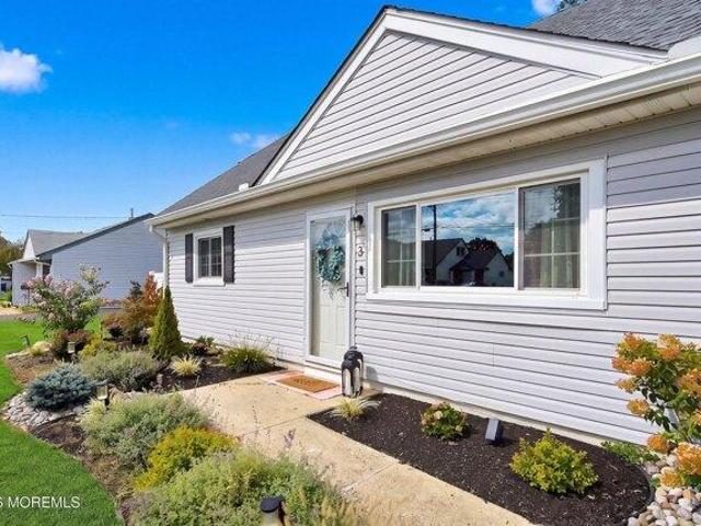 house with 3 bedroom, Hazlet NJ ES105205810