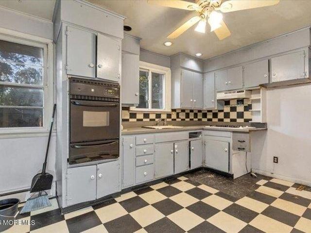 house with 3 bedroom, Hazlet NJ ES105275806