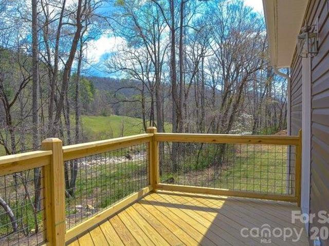 house with 3 bedroom, Hendersonville NC ES104899224
