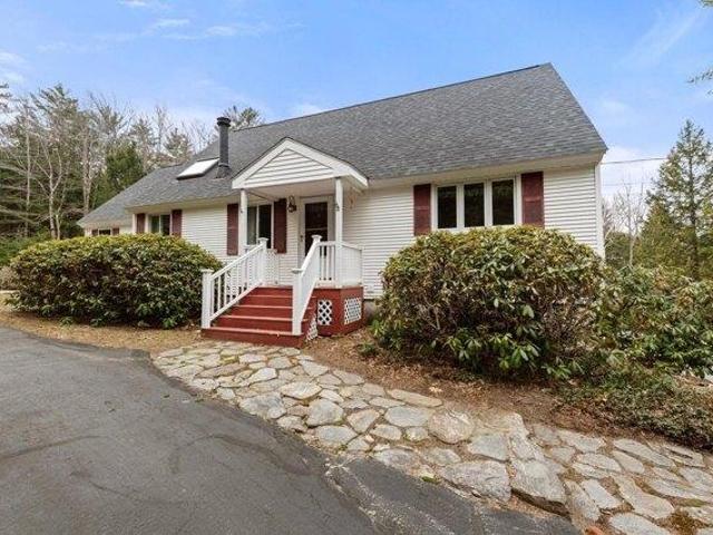 house with 3 bedroom, Hebron NH DLS101934506